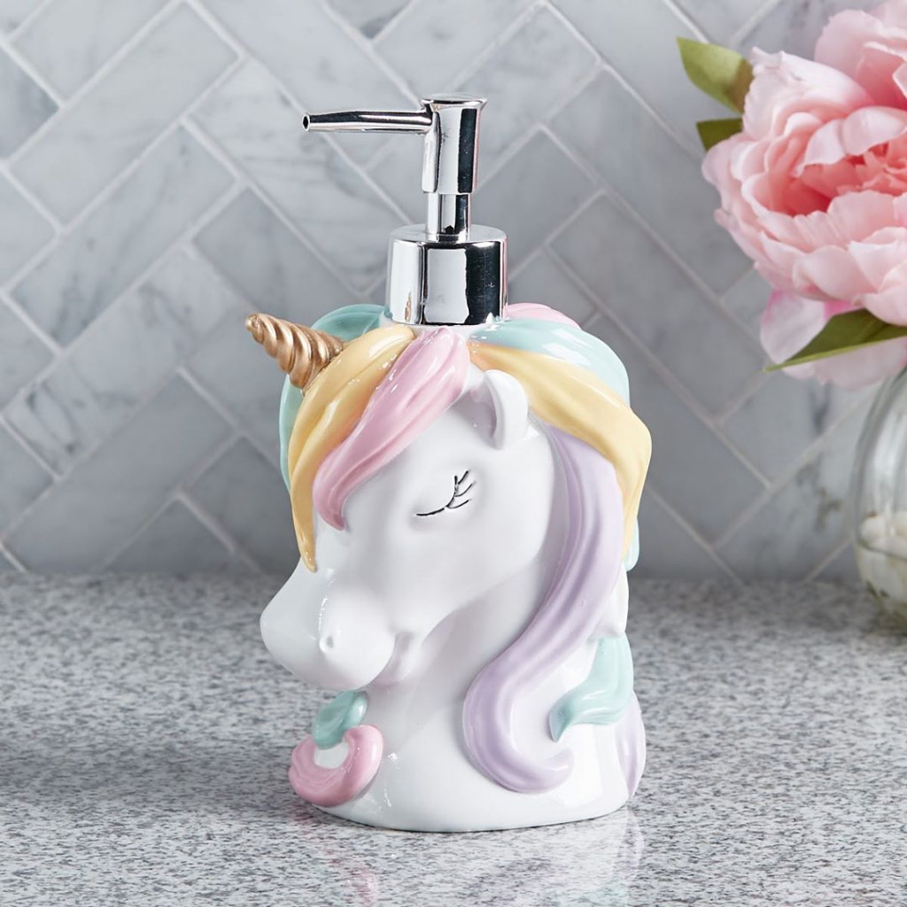 Kids stool with cute animal characters - PuppetBox